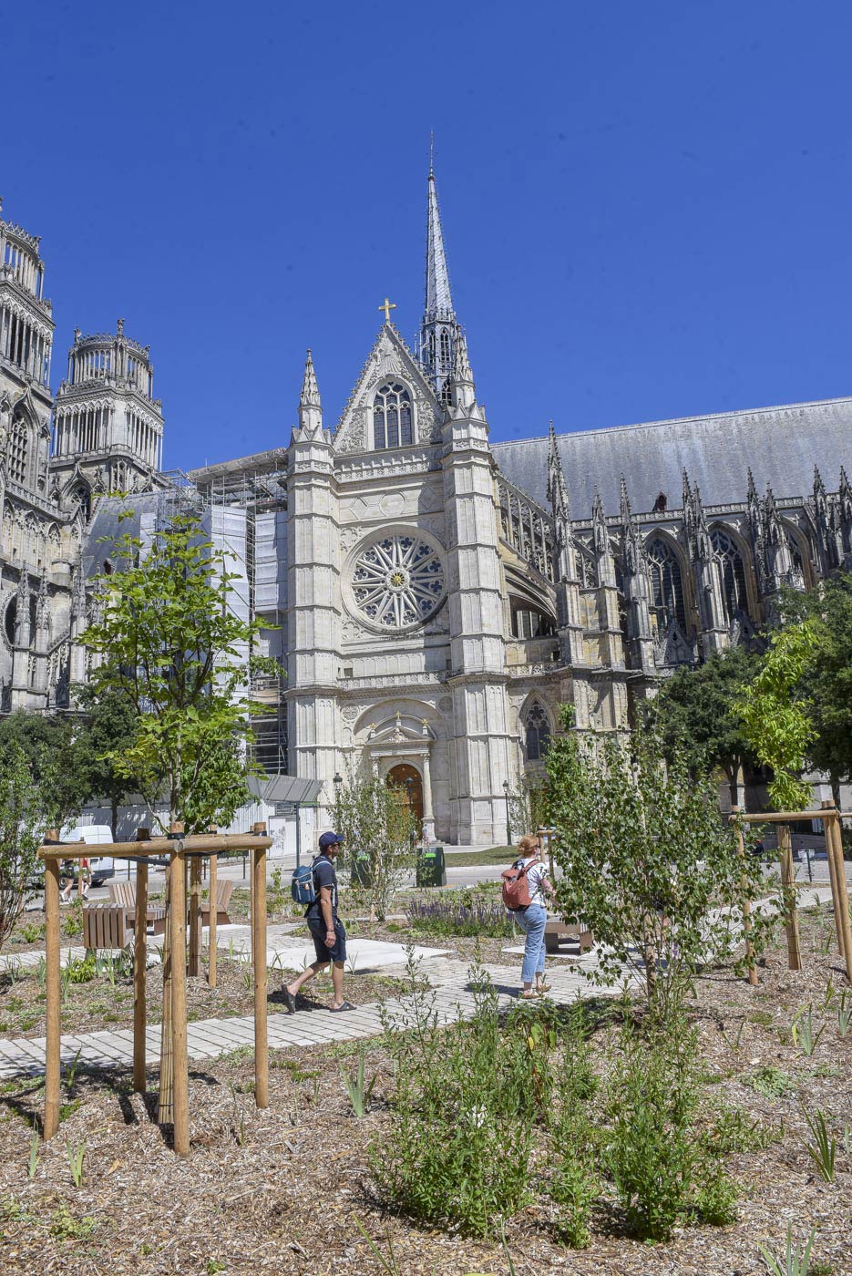 Un bel écrin pour la Cathédrale: Ville d'Orléans